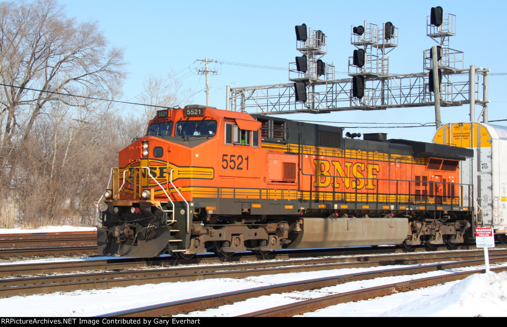 BNSF 5521